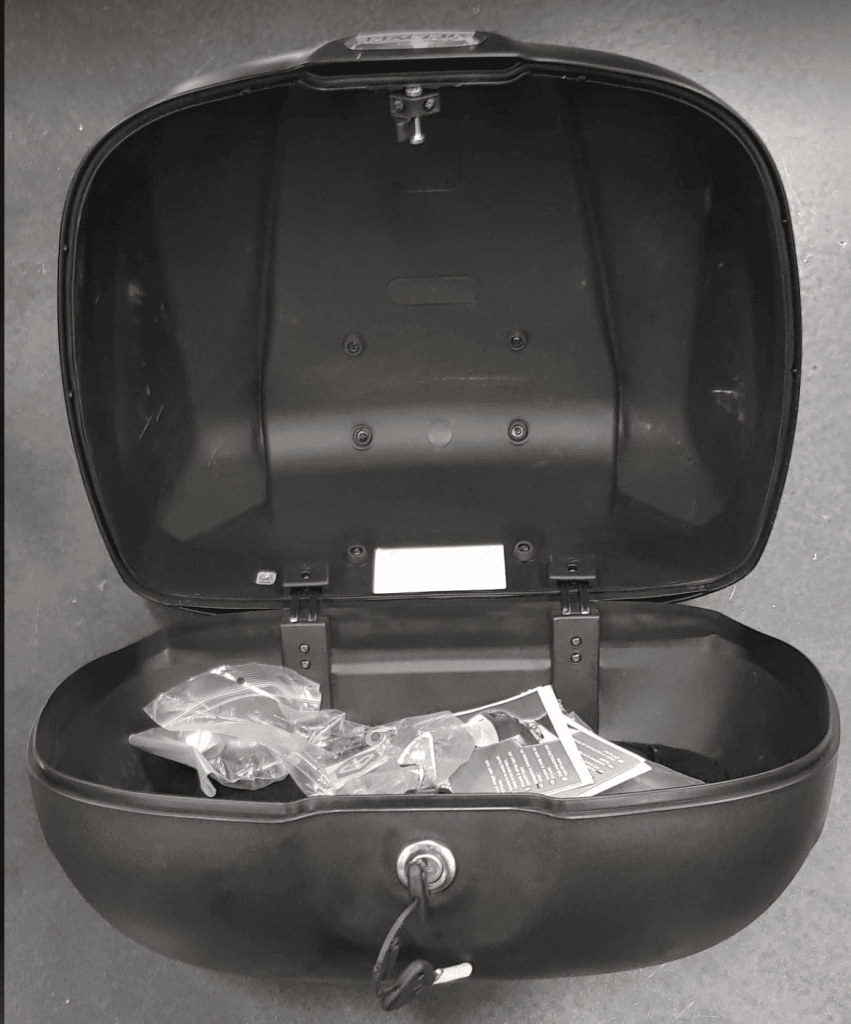 PIAGGIO Black Top Box - Scooteria Sydney: Vespa Piaggio Segway SYM ...